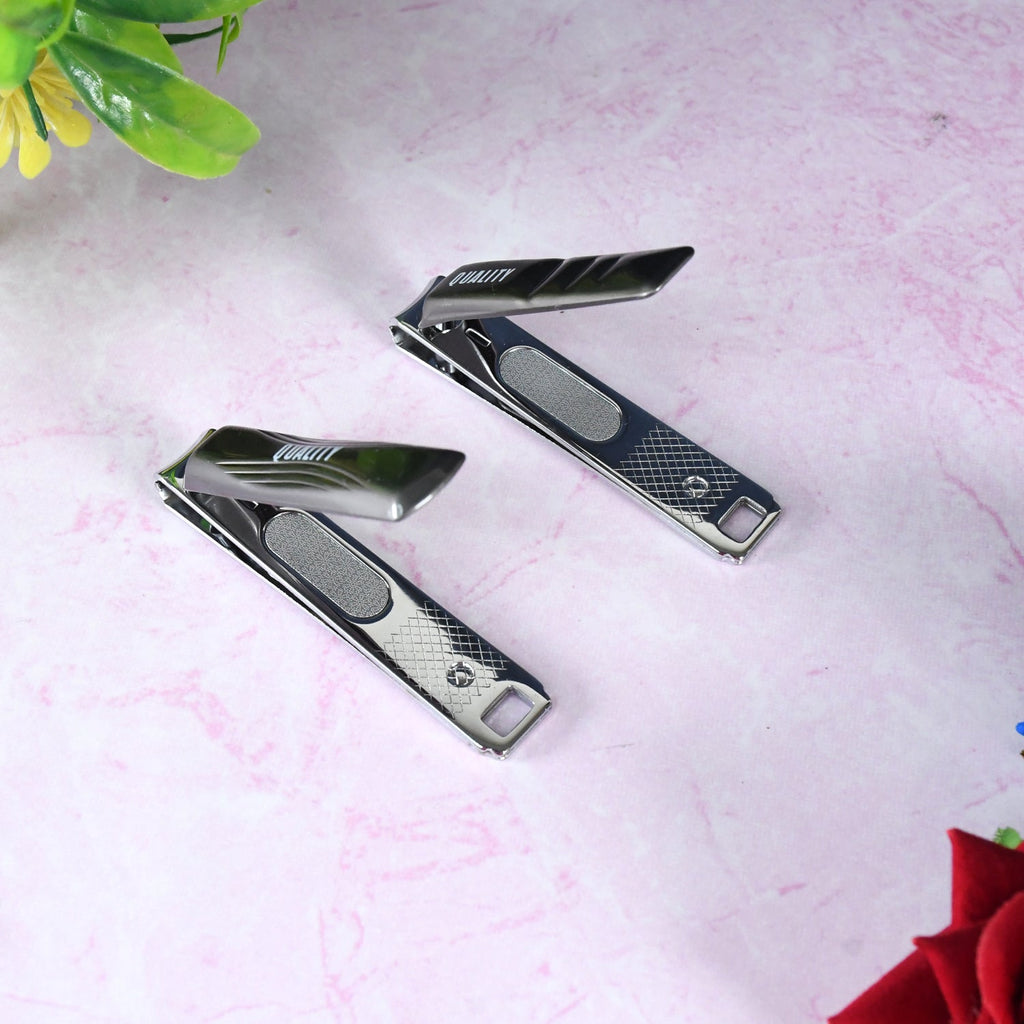 Shop SS Folding Nail Clippers No.4 – Compact & Sharp – mnstraders.com